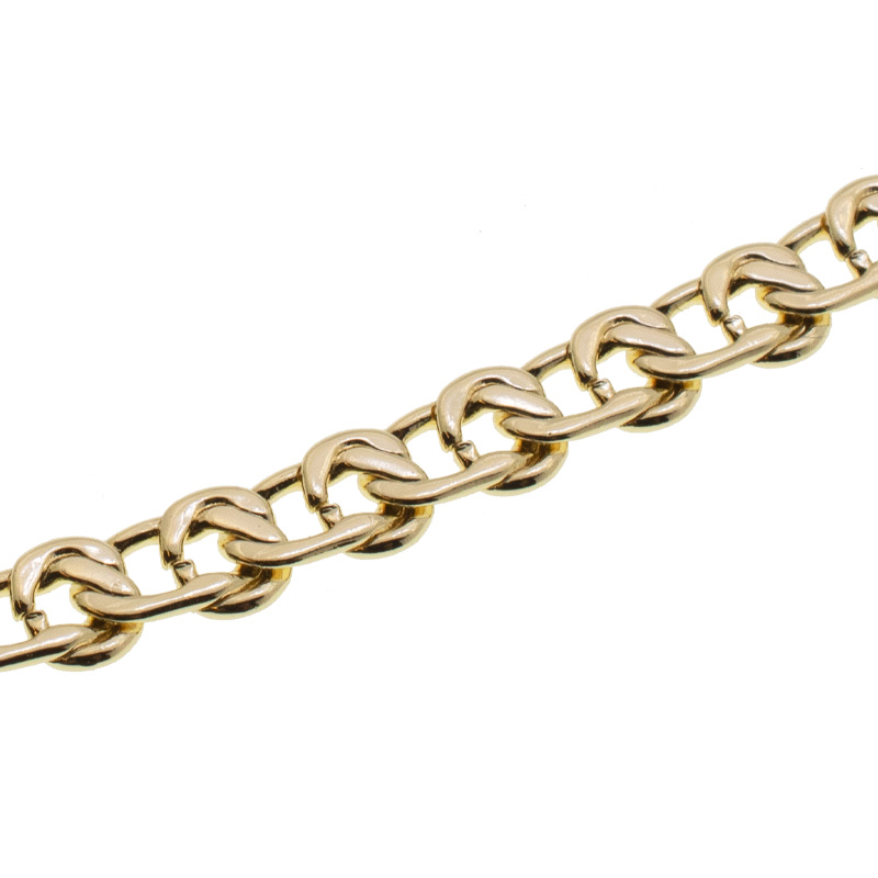 Cadena chapa golden chain de nuestra línea de joyería Dije, cadena y collar